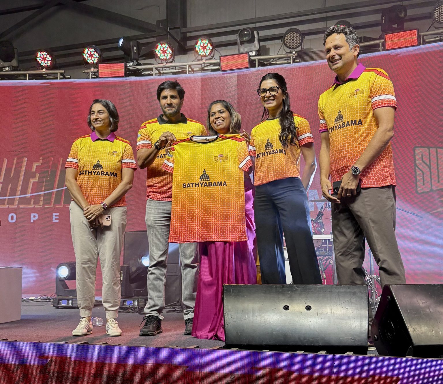 Samantha Ruth Prabhu unveils new Chennai Super Champs jersey at ...